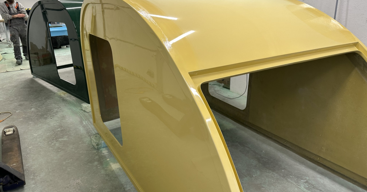 One-piece fiberglass shell - Raidhoo - a Norwegian brand of compact ...